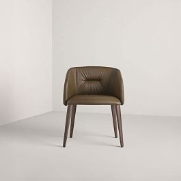 Sofy Dining Chair by Frag – Elegant Leather & Wood Design
